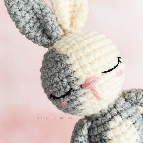 Ravelry: Lola the Mini Bunny pattern by Jade Gauthier-Boutin