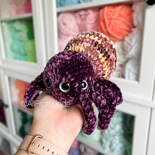 Ravelry: Sabrina the Spider pattern by Jade Gauthier-Boutin