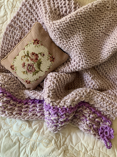 Ravelry: Forever Bliss Baby Blanket pattern by Marie Perry