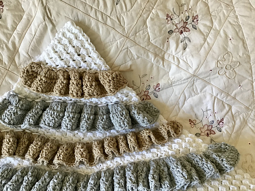 Ravelry: The Canterbury Baby Blanket pattern by Marie Perry