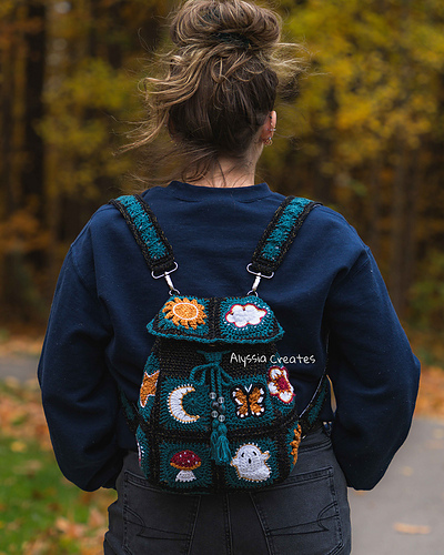 Ravelry: Witchy Crossbody Bag/Backpack pattern by Alyssia Stacey-Orchard