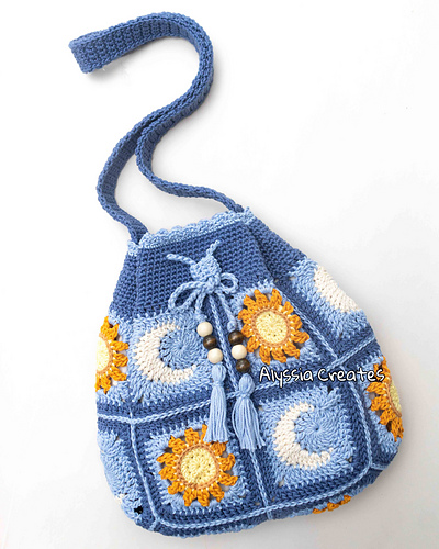 Ravelry: Sun and Moon Crossbody Bag pattern by Alyssia Stacey-Orchard