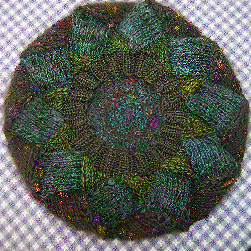 Ravelry: Amanda's Entrelac Hat pattern by Amanda Richardson