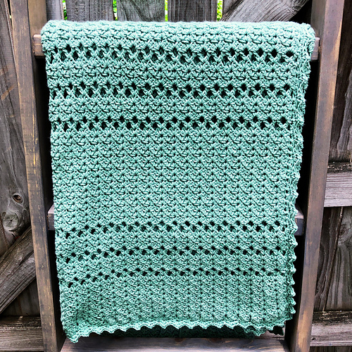 Ravelry: Sweetbay Magnolia Throw pattern by Kristine Mullen