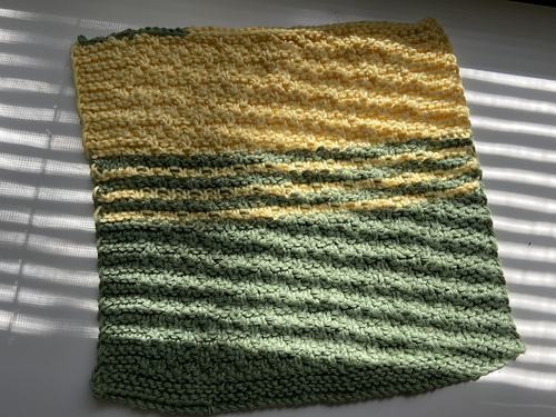 Ravelry: Seersucker square pattern by Petra Breakstone