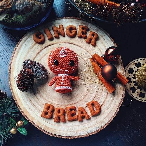 Ravelry: gingerbread man pattern by Ami Fan