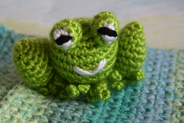 Ravelry: Tree Frog pattern by Julia Diepenveen