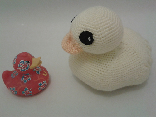 Ravelry: Giant Rubber Duck pattern by Ruth Jepson