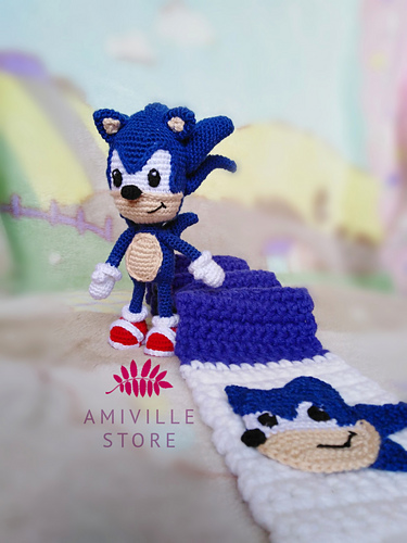 Ravelry: Sonic scarf pattern by Sarah Hafez