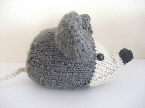 Ravelry: Mouse Knit Amigurumi pattern by Amy Gaines