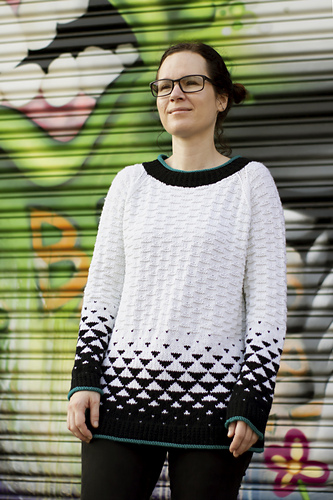 Ravelry: Isosceles pattern by Amy Gunderson