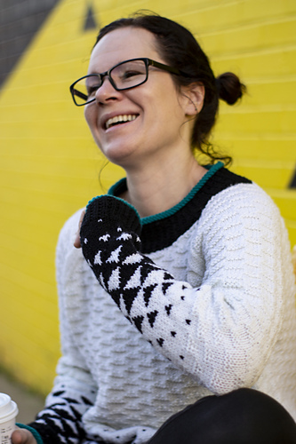 Ravelry: Isosceles pattern by Amy Gunderson