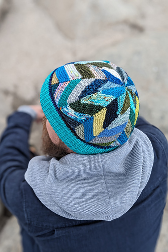 Ravelry: Scrappy Cappy pattern by Amy Gunderson