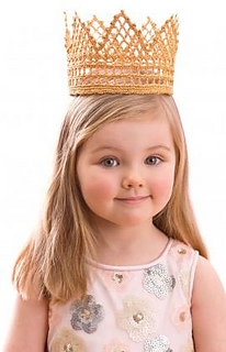 Ravelry: Child's Royal Crown pattern by Amy Shelton