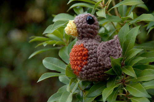 Ravelry: Robin Finger Puppet pattern by Amy Dawson