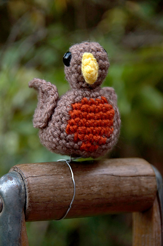 Ravelry: Robin Finger Puppet pattern by Amy Dawson