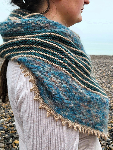 Ravelry: Sérényté pattern by Anaïs Louve