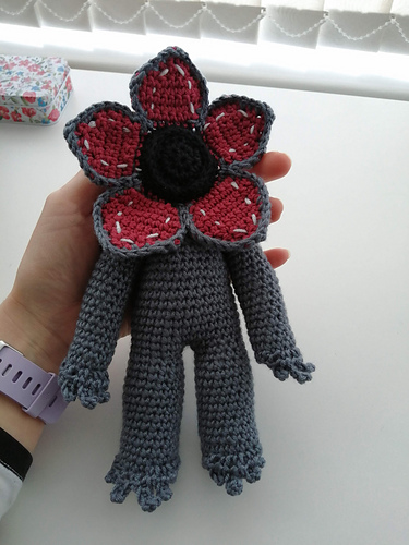 Ravelry: Stranger Things Demogorgon pattern by Andrea Leek