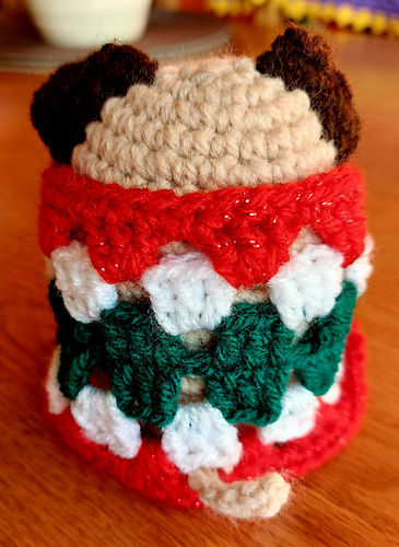 Ravelry: Pug in a Rug pattern by Angela Hutchinson