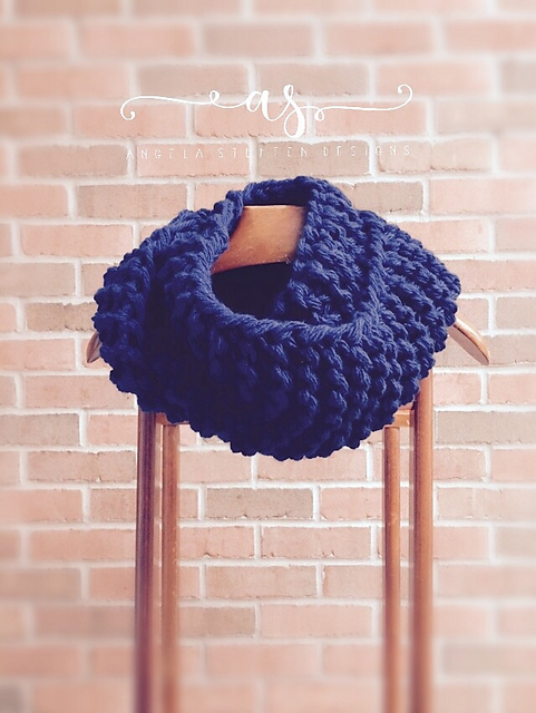 Ravelry: Colossal Cowl pattern by Angela Steffen