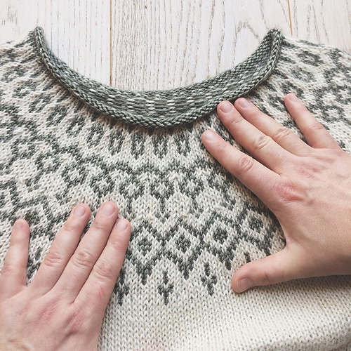 Ravelry: Starfall pattern by Jennifer Steingass