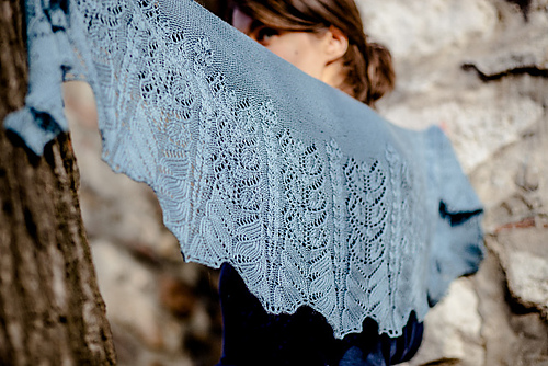 Ravelry: Song Thrush pattern by Kristina Vilimaite