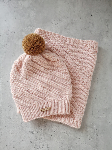 Ravelry: Quinn Beanie pattern by Woolture