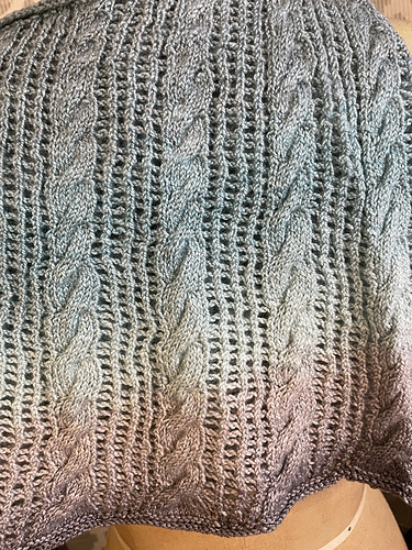 Ravelry: Cuello Fading Memories 2025 pattern by Ann Budd