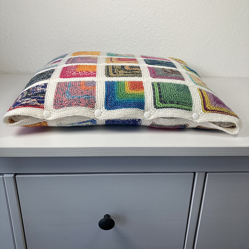 Ravelry: Scrappy Pillow Cover pattern by Anna Knitter