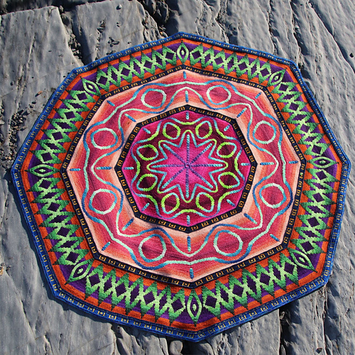 Ravelry: Northern Lights DK Blanket pattern by Lucy Neatby