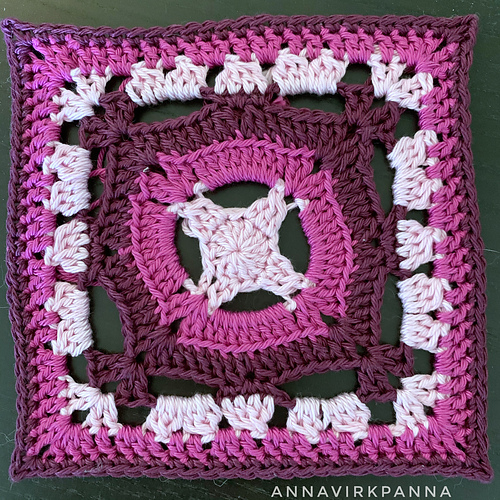 Ravelry: Lucky square pattern by Anna Nilsson