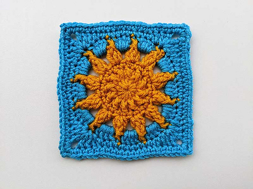 Ravelry: Sun Granny Square pattern by Annanitato Lolo