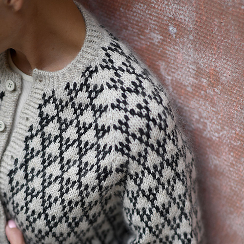 Ravelry: Spot Cardigan pattern by Anne Ventzel