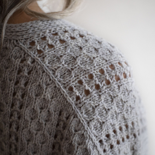 Ravelry: Comma V-Neck pattern by Anne Ventzel
