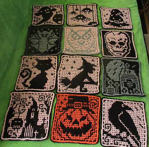 Ravelry: Halloweenies Halloween afghan squares pattern by Anneke den Outer
