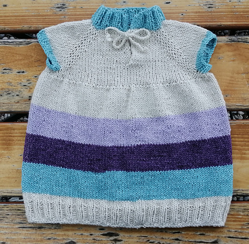 Ravelry: Happy Stripes Dress pattern by Anni Albri