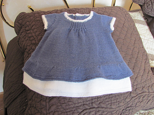 Ravelry: Robe layette phildar N°67 pattern by Phildar Design Team