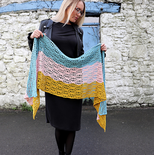 Ravelry: Inishfree Shawl pattern by Carmen Heffernan