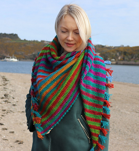 Ravelry: Wild Teasel pattern by Carmen Heffernan