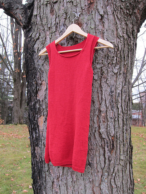 Ravelry: AnnieJeanson's Notched Hem Tank Top