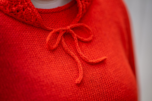 Ravelry: Wildvine Kerchief pattern by Anniina Juuti