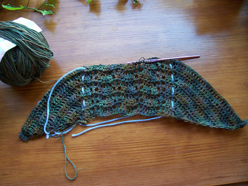 Ravelry: Cedar River Flow Shawlette pattern by Ann Catelli