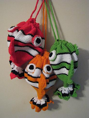 Ravelry: OldBagLady's Fish Bag pattern by Marjorie Jones