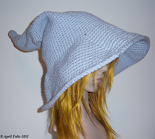 Ravelry: Grey Wizard Hat pattern by April Draven