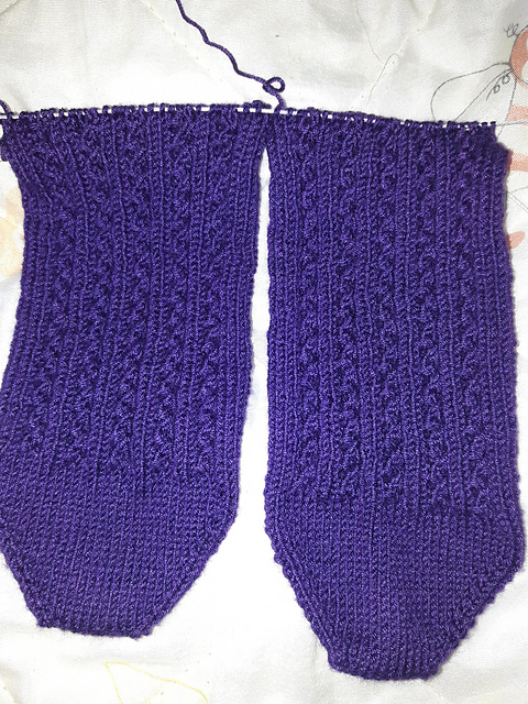 Ravelry: Arachknita's Ann Marie: Pink Ribbon Stockings