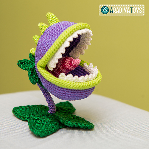 Ravelry: Chomper pattern by Olka Novytska