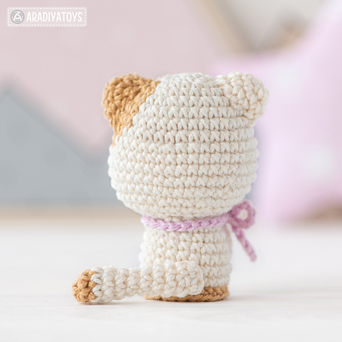 Ravelry: Royal Family (King, Queen, Prince, Dog, Cat) pattern by Olka ...