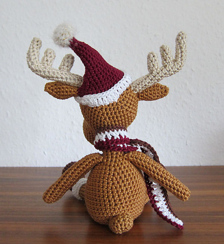 Ravelry: Tobi pattern by Stephanie Koras