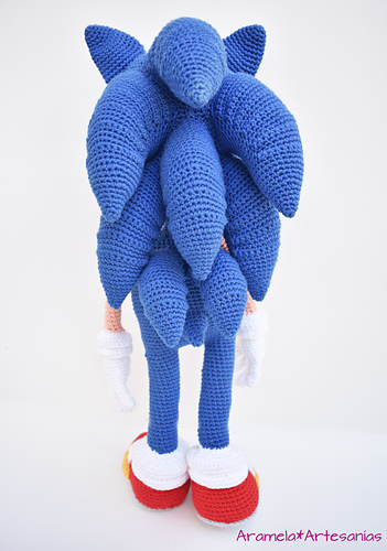 Ravelry: Sonic The Hedgehog pattern by Cecy Gauna