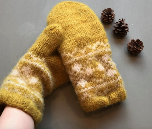 Ravelry: Felted Mittens pattern by Emilie Bjørnå